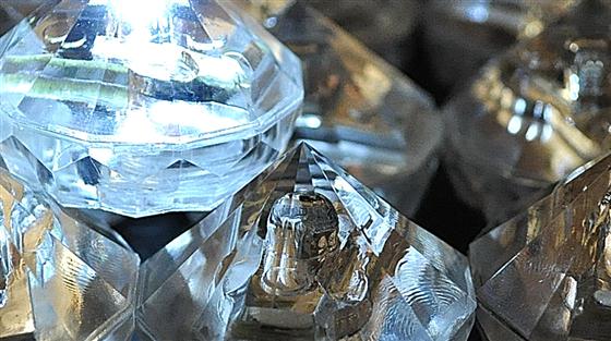 White Submersible Diamond Lights Pack of 10 - Oasis item code: 61701